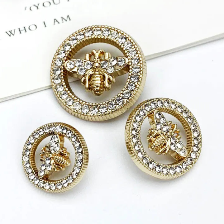 10 PC / Maya Rhinestone Buttons – Classic Modern Fabrics