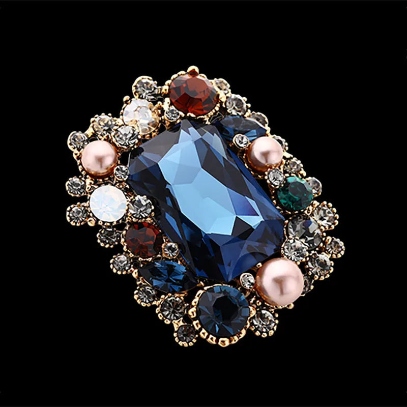 Malthace Leather Brooch Pin – Classic Modern Fabrics