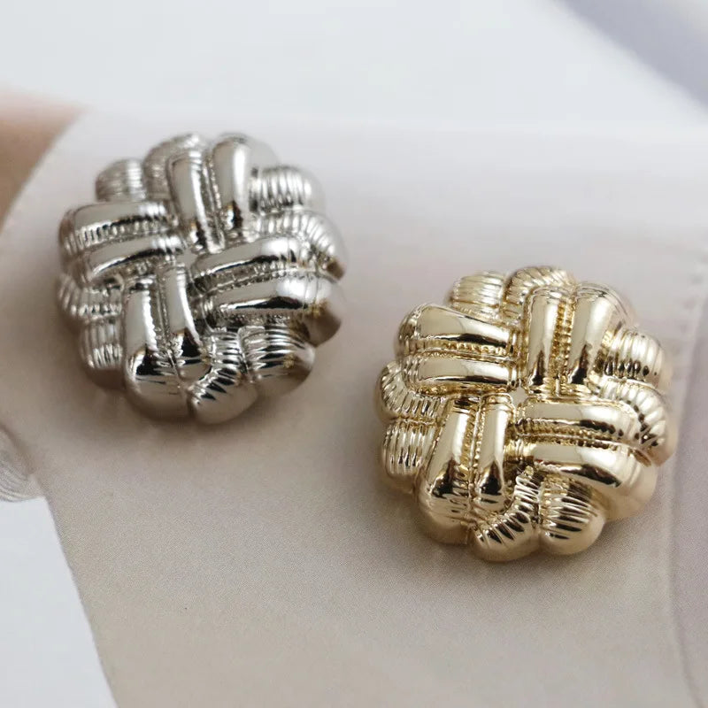 10 PC / Apollo Metal Buttons – Classic Modern Fabrics